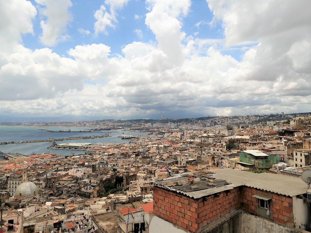 Alžir: Bijela dama Afrike » by Zeljko Vodnik